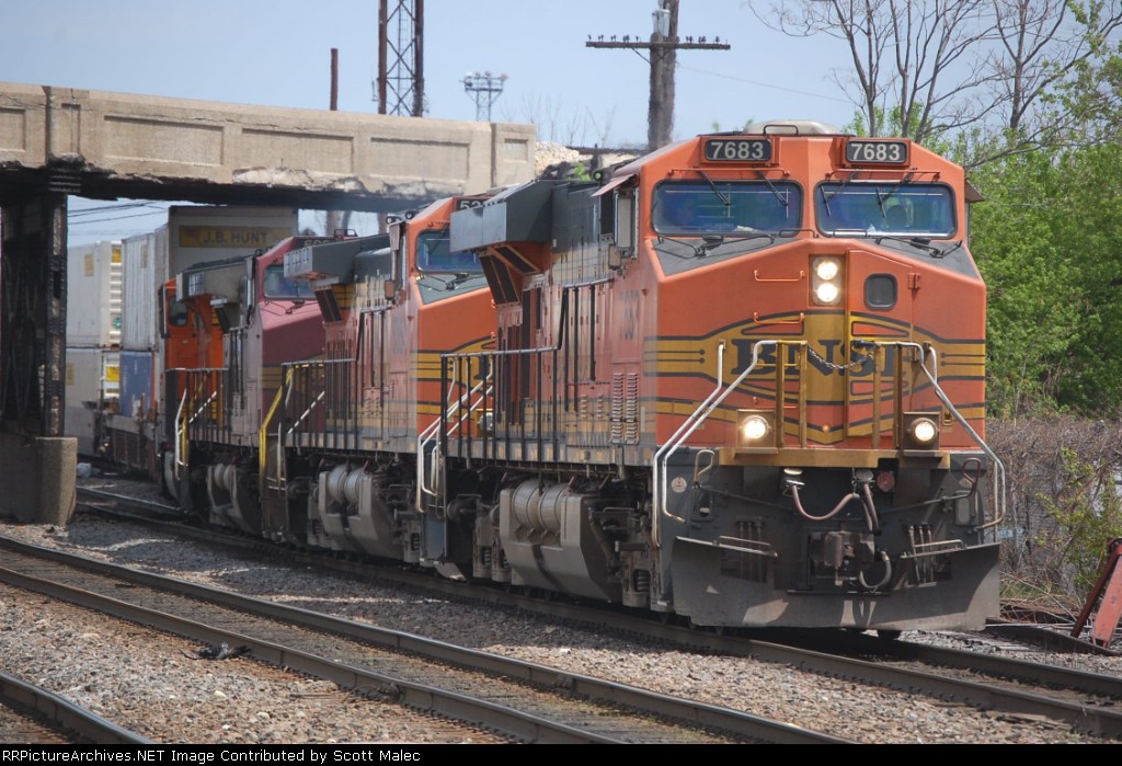 BNSF 7683